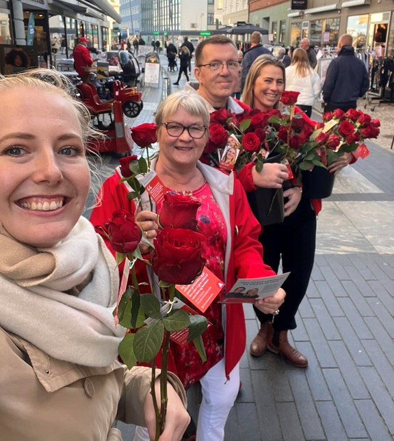 Vær med • Anne Paulin